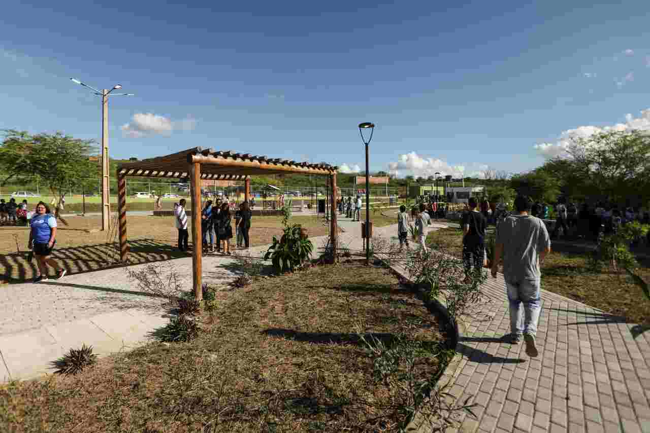 Raquel Lyra Inaugura Parque Ambiental Janelas Para O Rio Em Bezerros - Revista Algomais - A ...